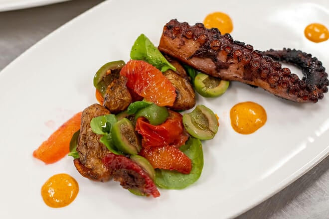 Zoës Steak & Seafood