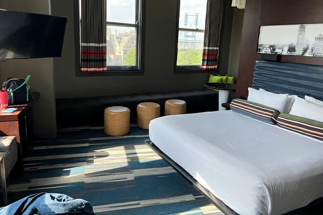 aloft detroit at the david whitney