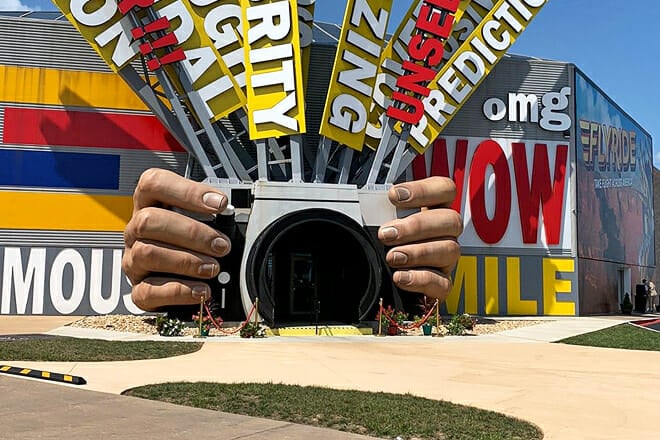 Beyond The Lens! Techno-Tainment Combo in Branson