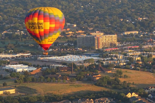 colorado springs sunrise balloon ride