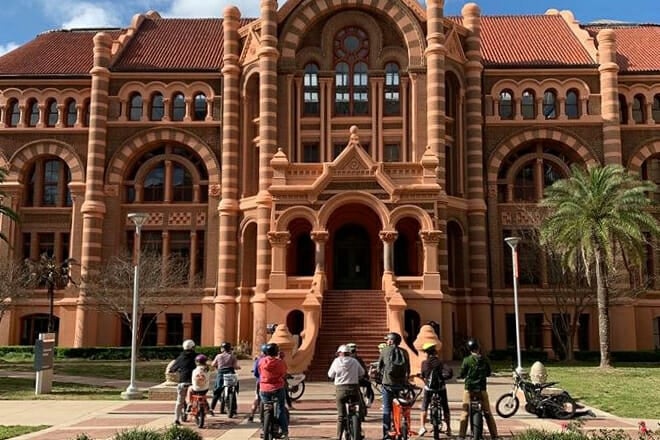 E-bike Island Adventure Tour