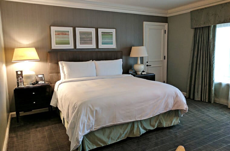 four seasons hotel &mdash; magnificent mile