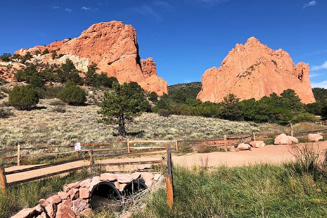 jeep tour foothills garden of the gods