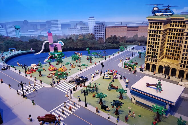 legoland discovery center michigan &mdash; metro detroit