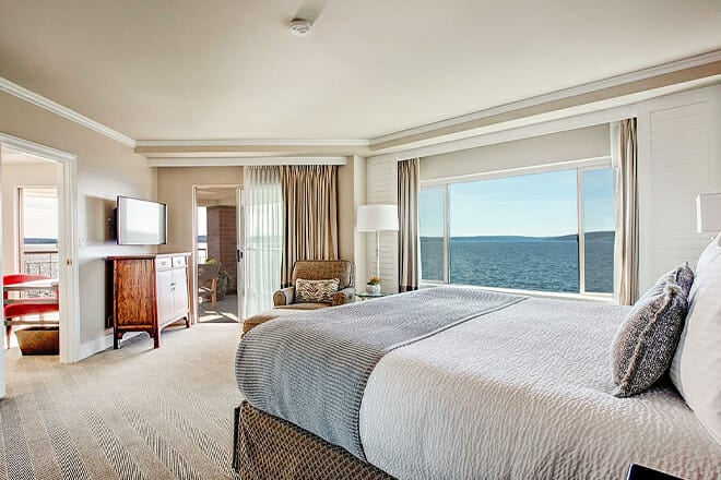 The Woodmark, Kirkland