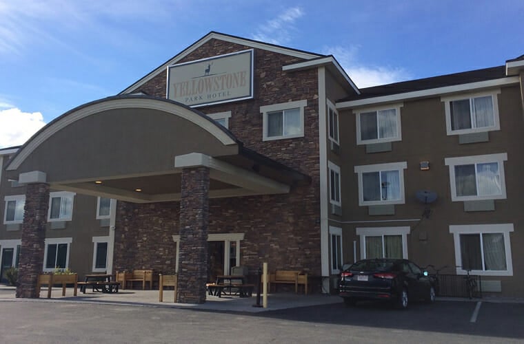 Yellowstone Park Hotel