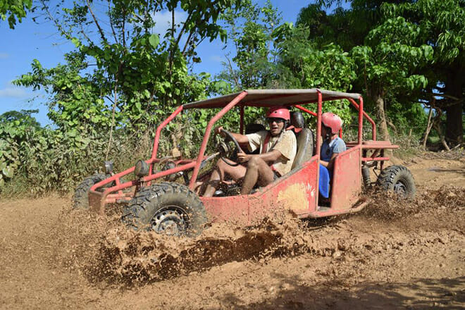 Buggies and Polaris Adventure Tour