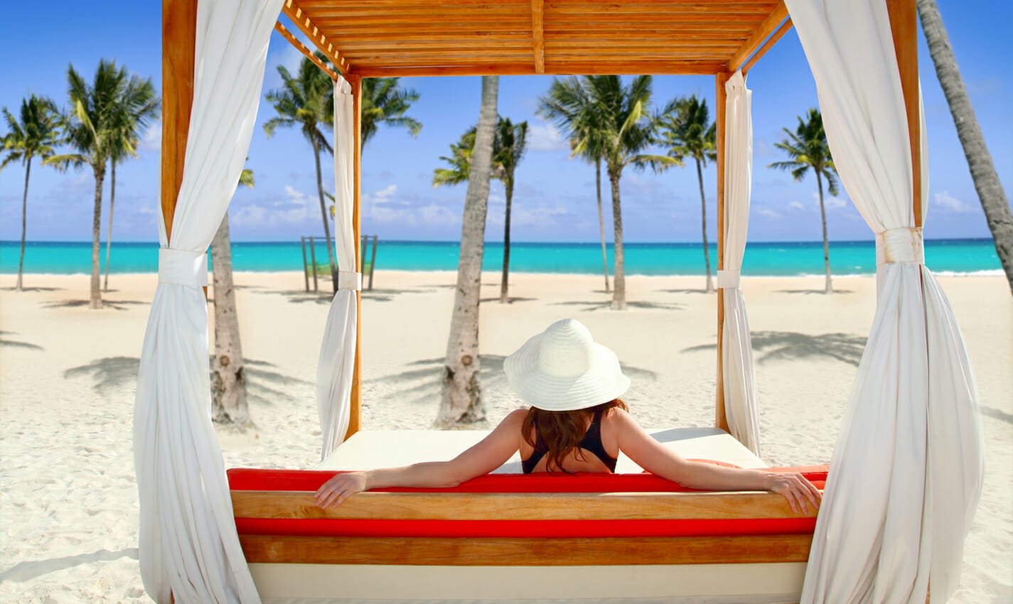 is cancun friendly travel photo