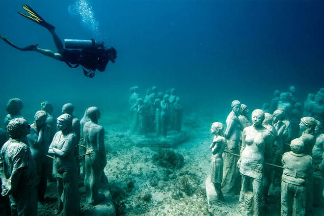 underwater museum