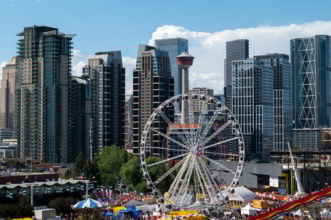 Can You Drive in Canada with a US License: Overview