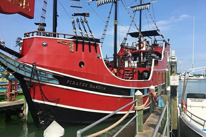 captain memos pirate cruise