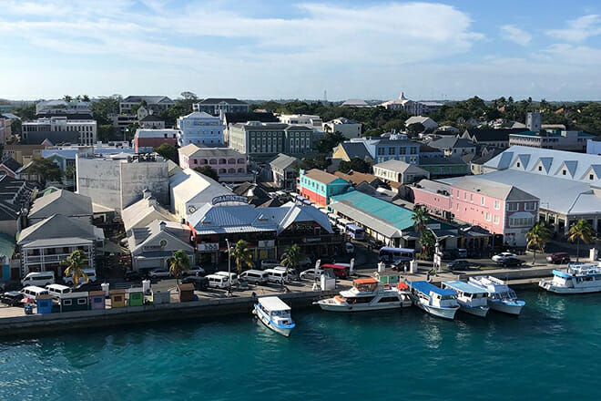 Do I Need Shots Before Traveling to the Bahamas: Basic Requirements