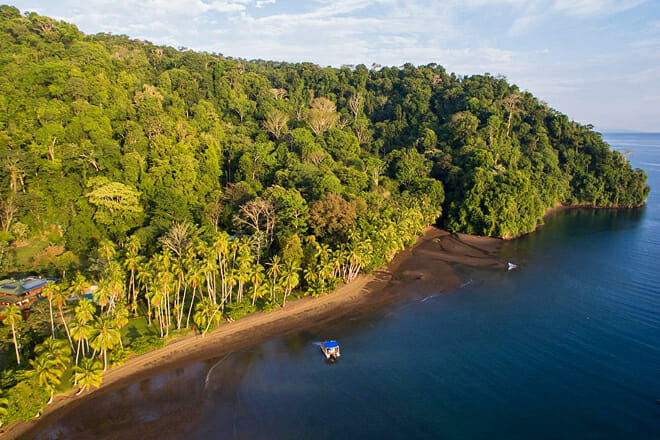 Do People Speak English in Costa Rica