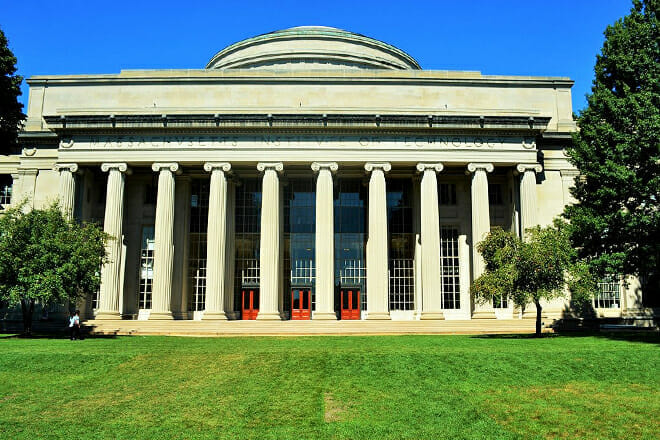 Massachusetts Institute of Technology