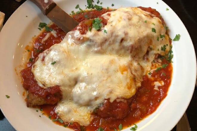 Milano's Pizzaria & Restaurant