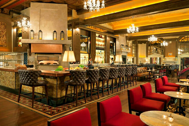 OAK Long Bar + Kitchen