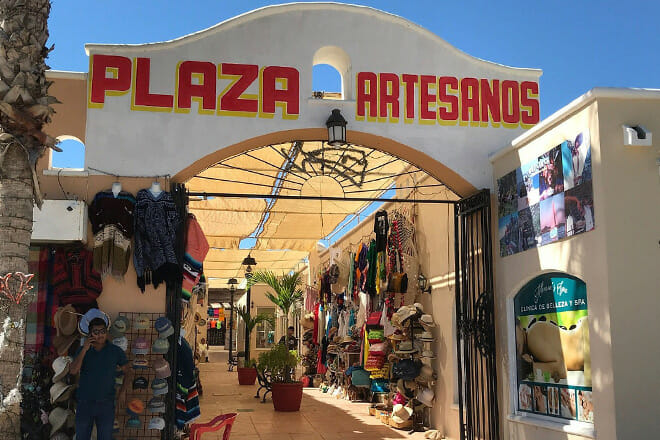 Plaza Artesanos