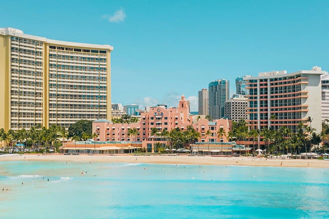 popular oahu activities and phone usage