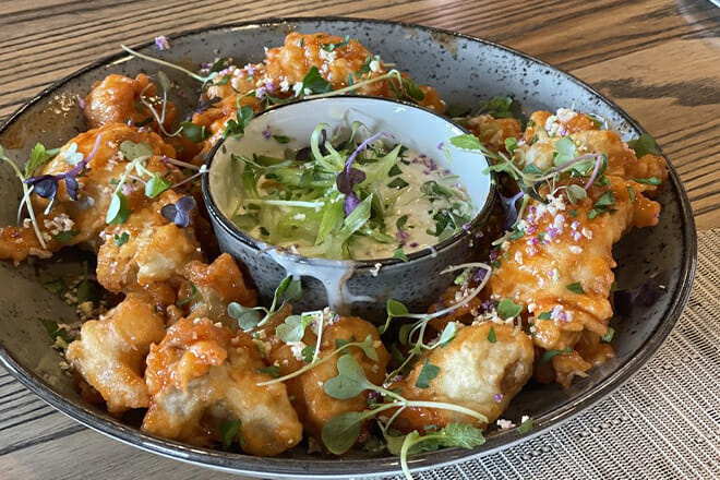 Tulu Seaside Bar and Grill&nbsp;