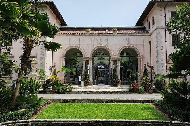 Vizcaya Museum and Gardens