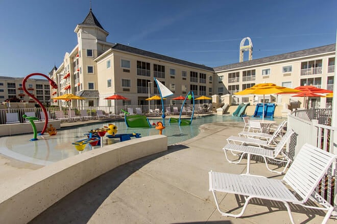 Cedar Point's Hotel Breakers