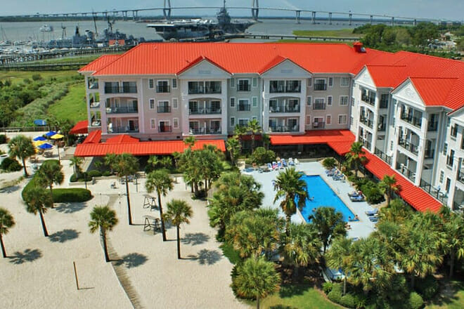 Charleston Harbor Resort & Marina
