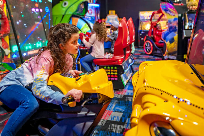 Fast Eddies Fun Center