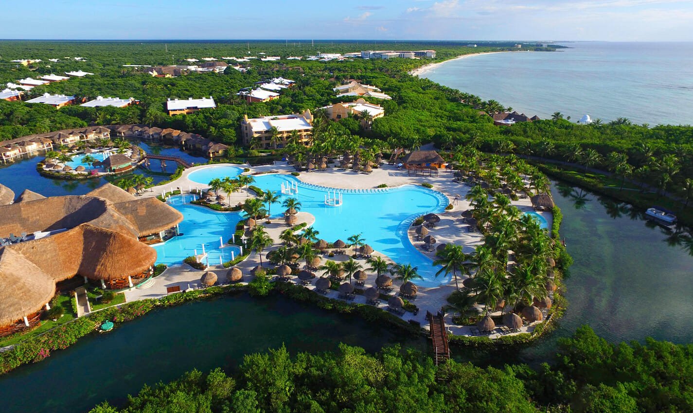 grand palladium colonial resort and spa travel photo