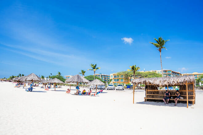 Is Aruba A Friendly Country: Geography and Climate