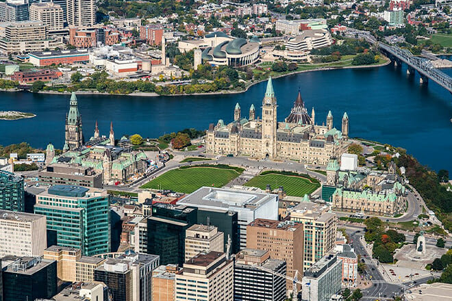 Public Displays Of Affection In Canada: Cultural Perspectives