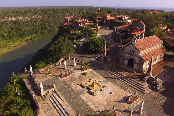 public displays of affection in the dominican republic