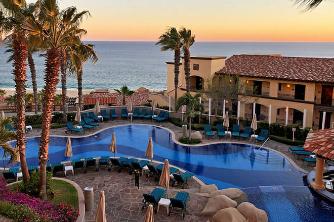 Pueblo Bonito Sunset Beach Resort