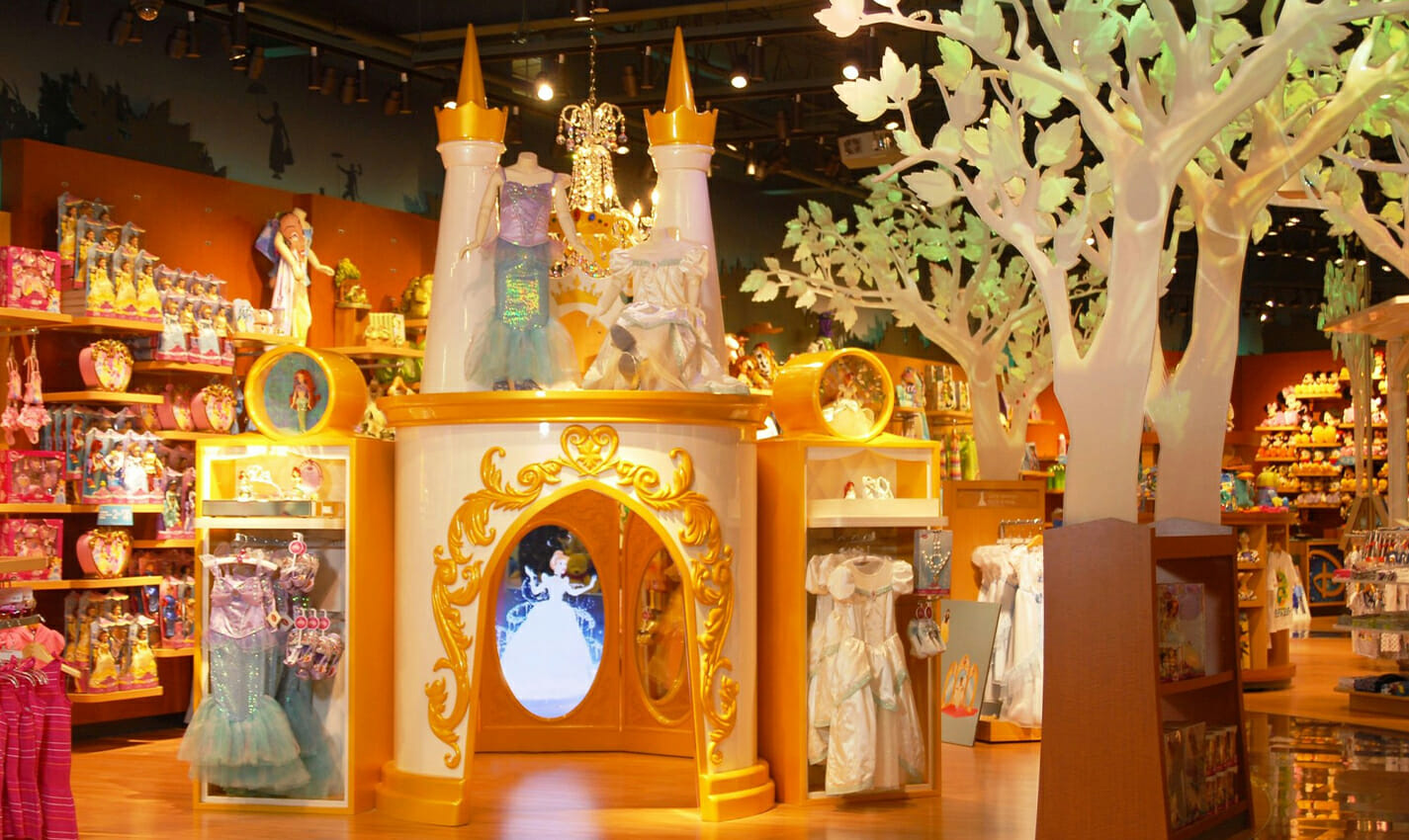the disney store travel photo