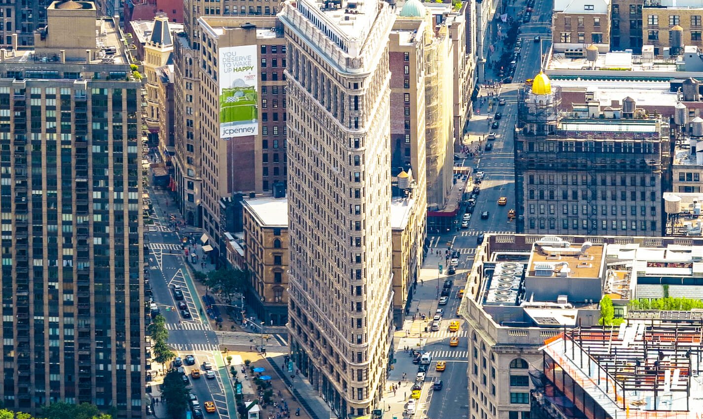 what is the best time of year to visit manhattan travel photo