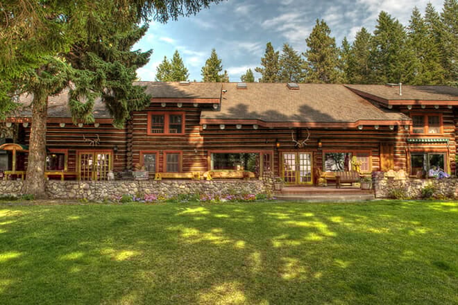 Flathead Lake Lodge