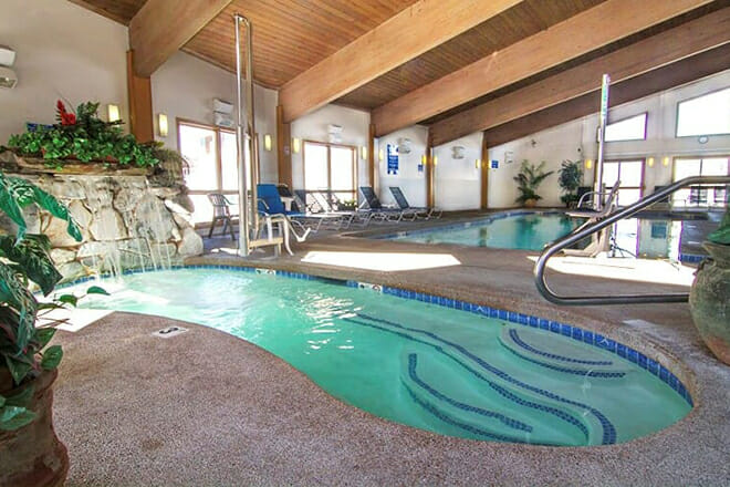 Lafayette's Oceanfront Resort