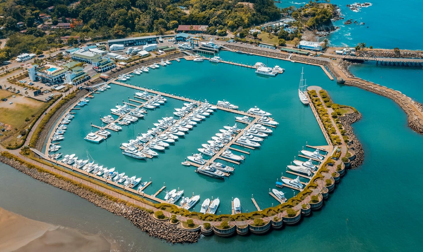 tour guide costa rica travel photo 2