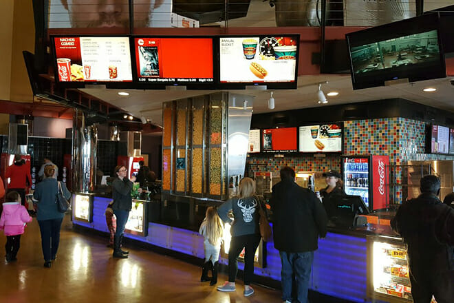 AMC CLASSIC Columbus Park 15