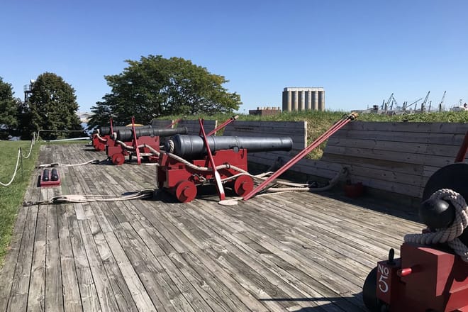 Fort McHenry National Monument and Historic Shrine