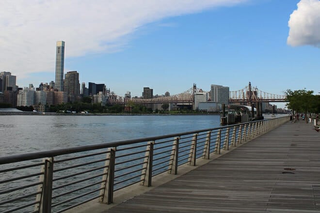 Gantry Plaza State Park