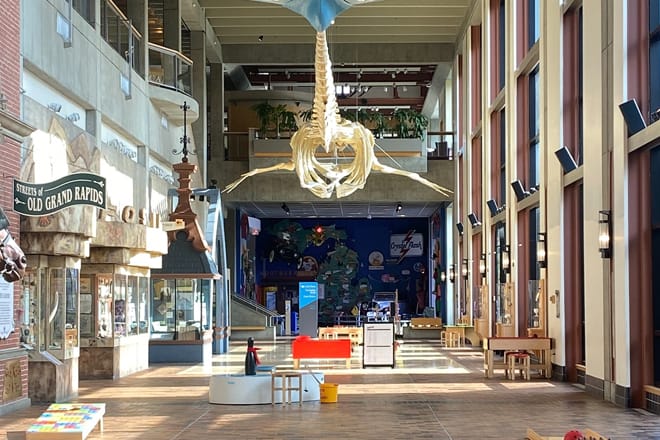 Grand Rapids Public Museum