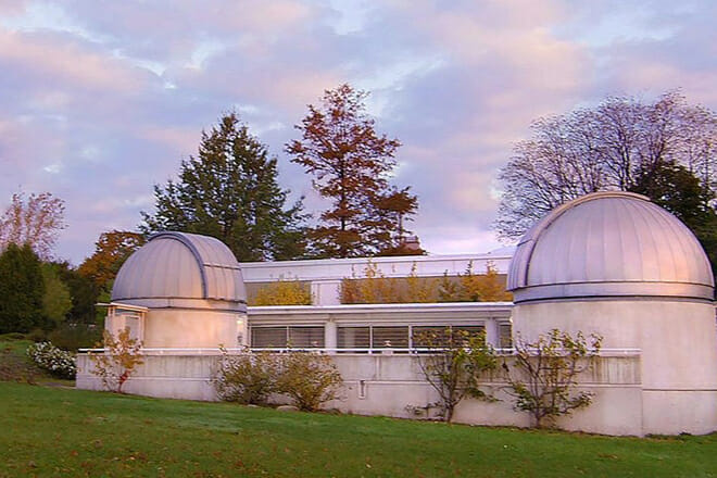 Leitner Family Observatory and Planetarium