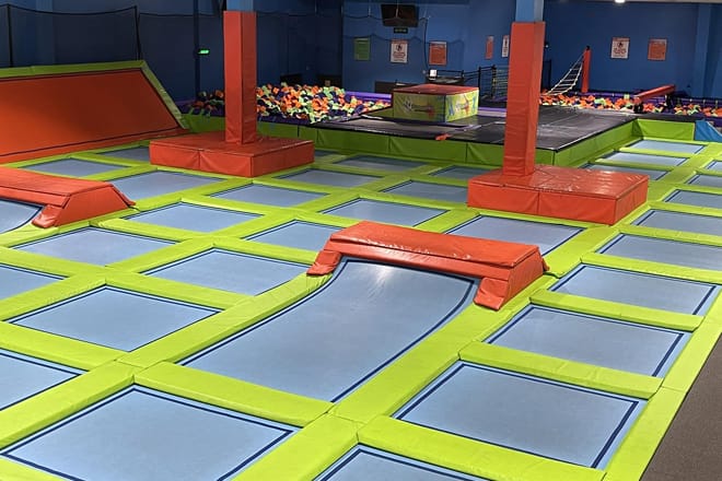 Mullet Hop Trampoline Park