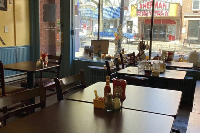 The Cure Caf&eacute;