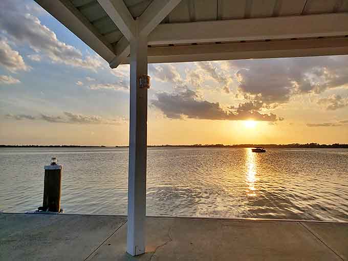 Mount Dora's dock offers front-row seats to nature's nightly light show &ndash; sunsets here make even the most jaded Floridians stop and stare.