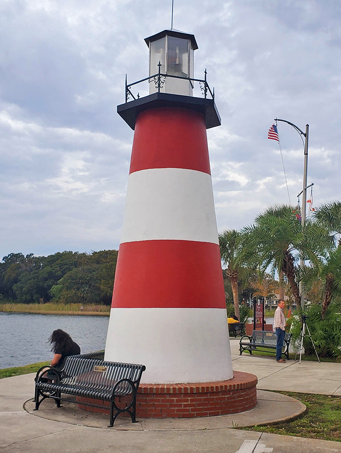 Standing tall yet intimate, this lighthouse doesn't need ocean waves to make a statement &ndash; Lake Dora provides all the backdrop it needs.