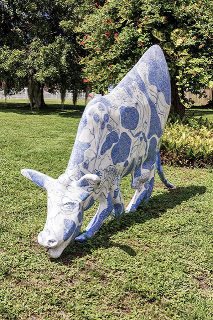 This delft-inspired cow sculpture grazes peacefully on the lawn, bringing a touch of European tradition to Florida's artistic landscape.