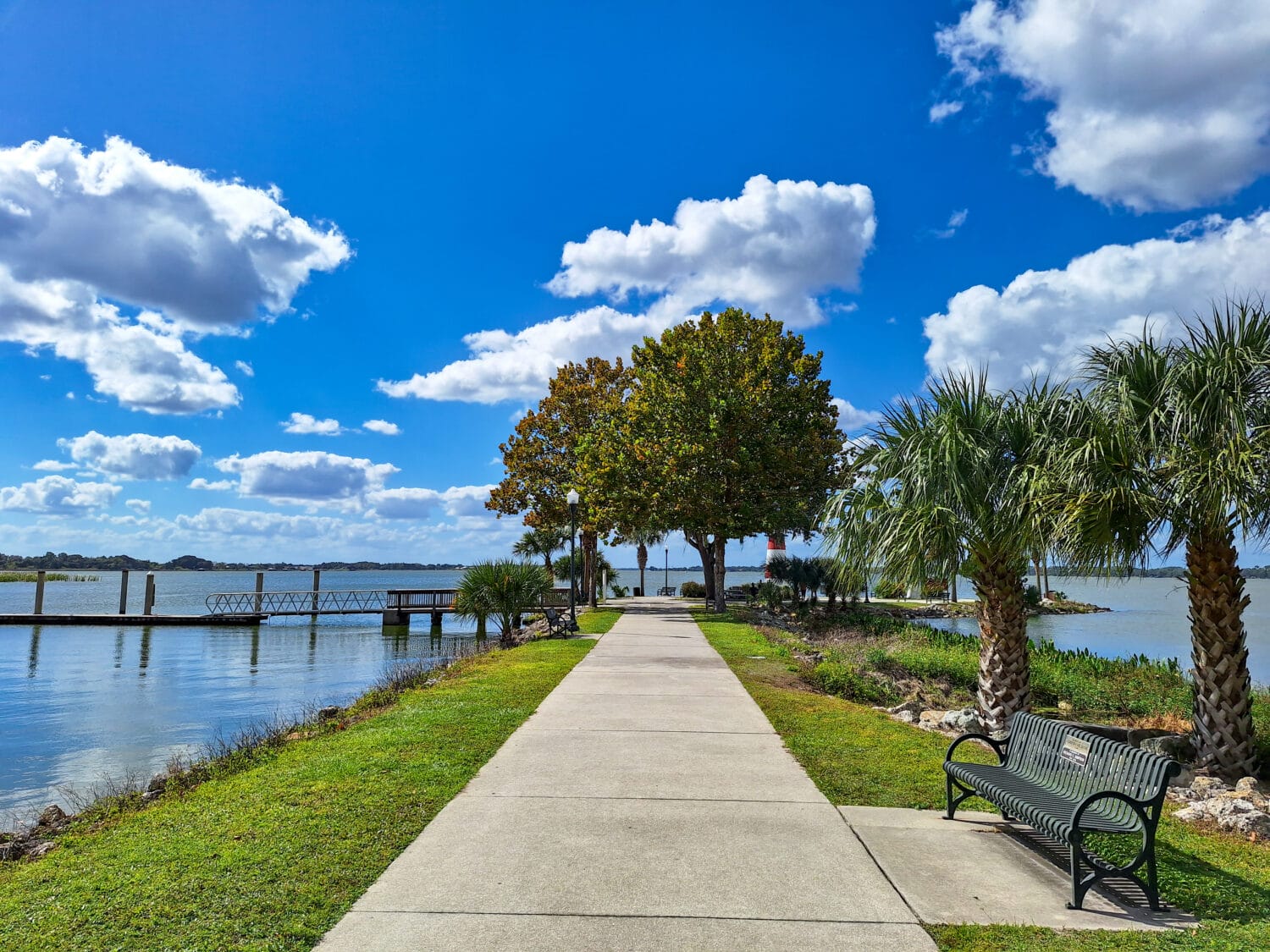 A peaceful day at the Pointe Lighthouse
