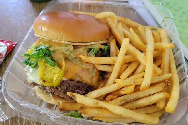 Aioli Gourmet Burgers