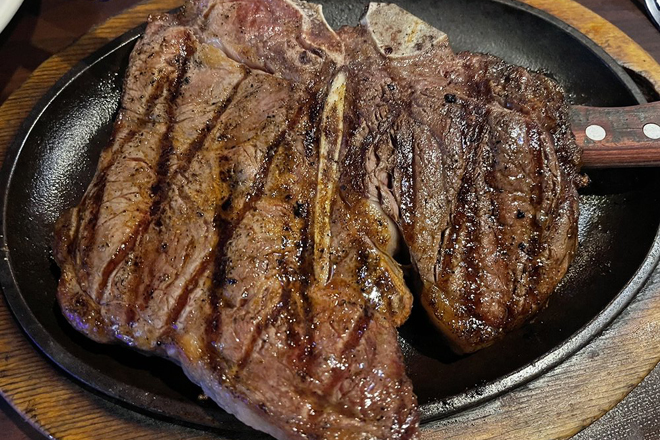 Angelo's Steak & Pasta